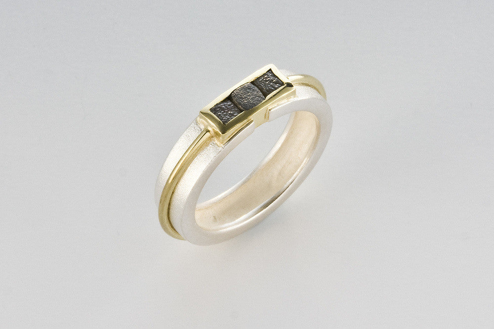 Overlap Ring – Formative Designs